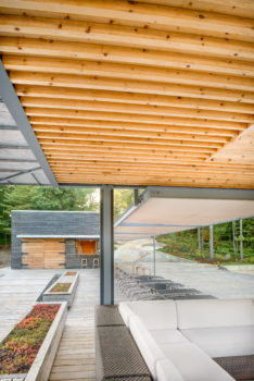 Modern House by Weiss Architecture & Urbanism Limited