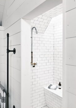 Perfect Wall House | White Home by Rauser Design | Wowow Home Magazine