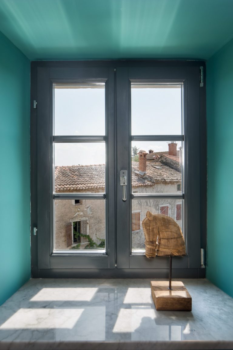 Villa Covri Restored by Boris Ruzic | Wowow Home Magazine