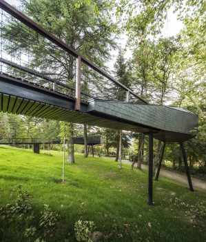 Tree Snake Houses by Rebelo de Andrade Architecture & Design