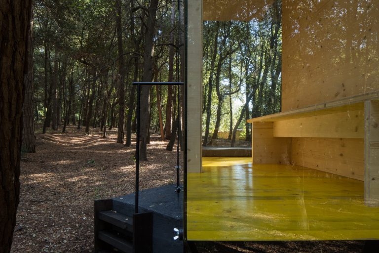 CBN – Cabin in the Wood by PLUS ULTRA studio | Wowow Home Magazine