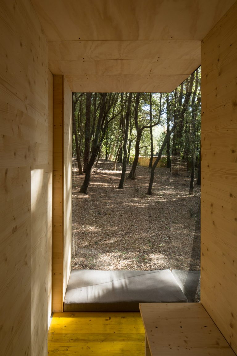 CBN – Cabin in the Wood by PLUS ULTRA studio | Wowow Home Magazine