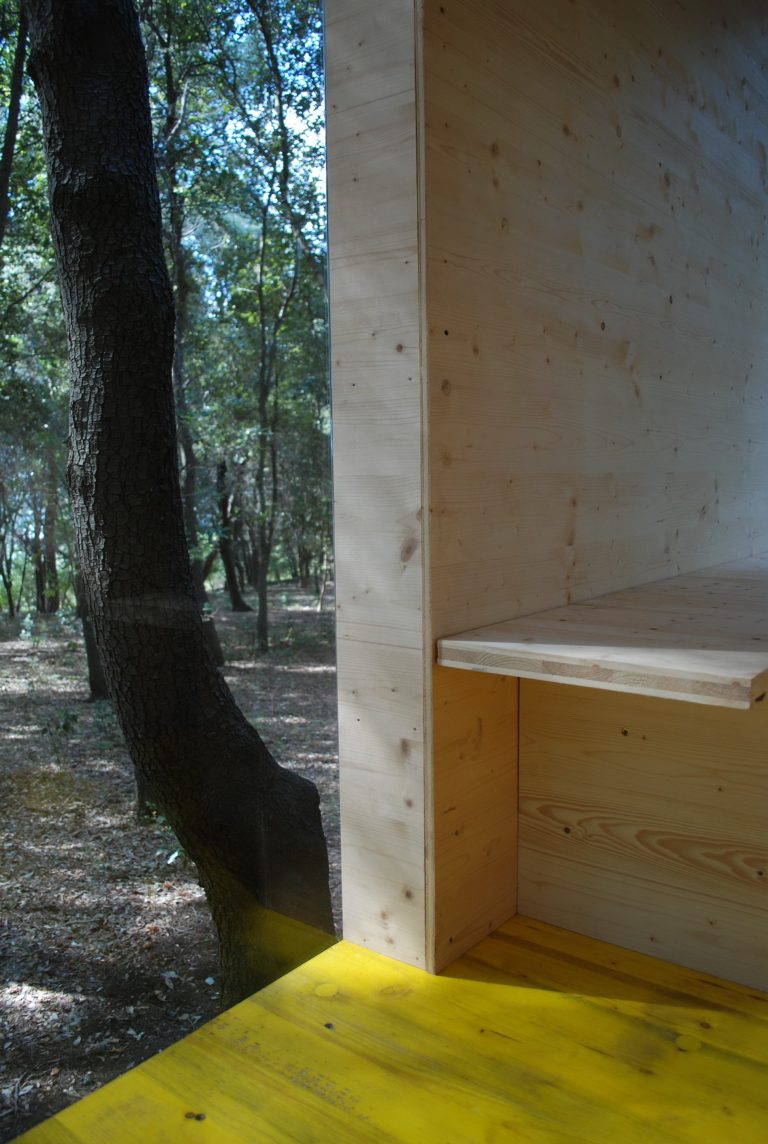 CBN – Cabin in the Wood by PLUS ULTRA studio | Wowow Home Magazine