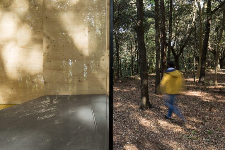 CBN – Cabin in the Wood by PLUS ULTRA studio | Wowow Home Magazine