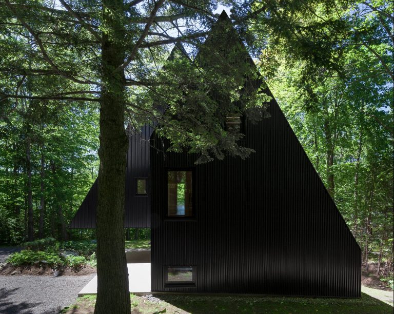 Mountain-Style A-Frame Cabin by Todd Gordon Mather Architect | Wowow ...