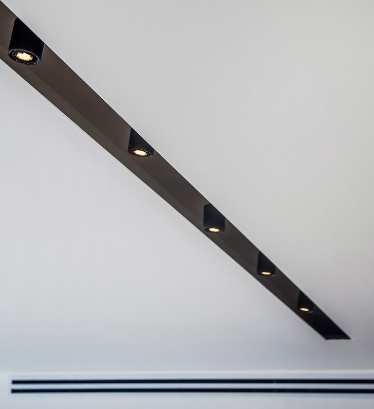 King David Luxury Apartment by Roy David Studio | Wowow Home Magazine