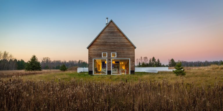 House for Beth | Country Home by Salmela Architect | Wowow, Home!
