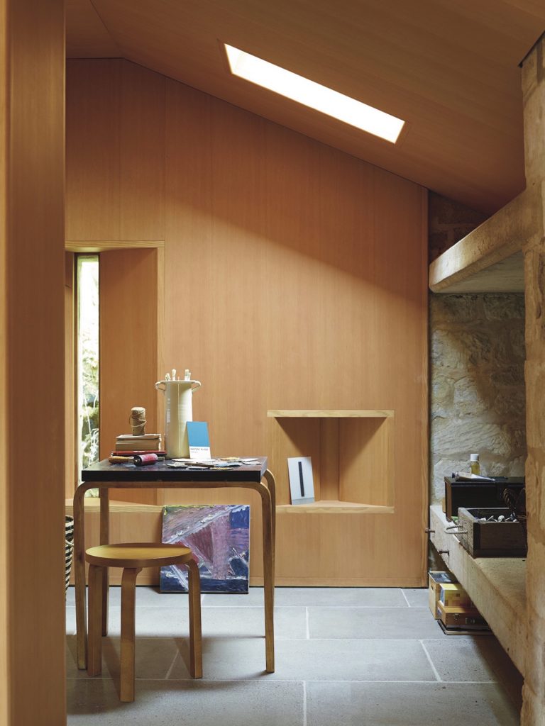 Ansty Plum House and Studio by Coppin Dockray | Wowow Home Magazine