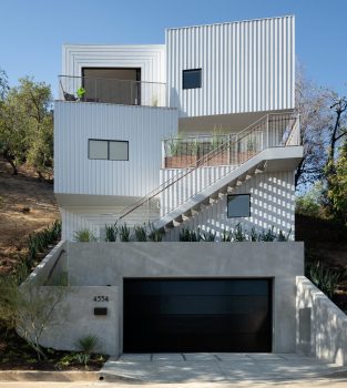 Stack House in Los Angeles by FreelandBuck | Wowow Home Magazine