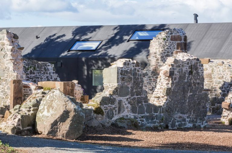 The Ruins Studio by Lily Jencks + Nathanael Dorent | Wowow Home Magazine