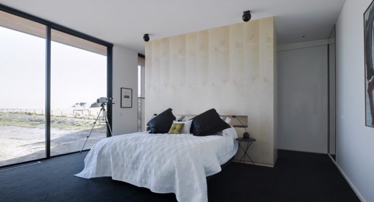 Beached House by BKK Architects | Wowow Home Magazine