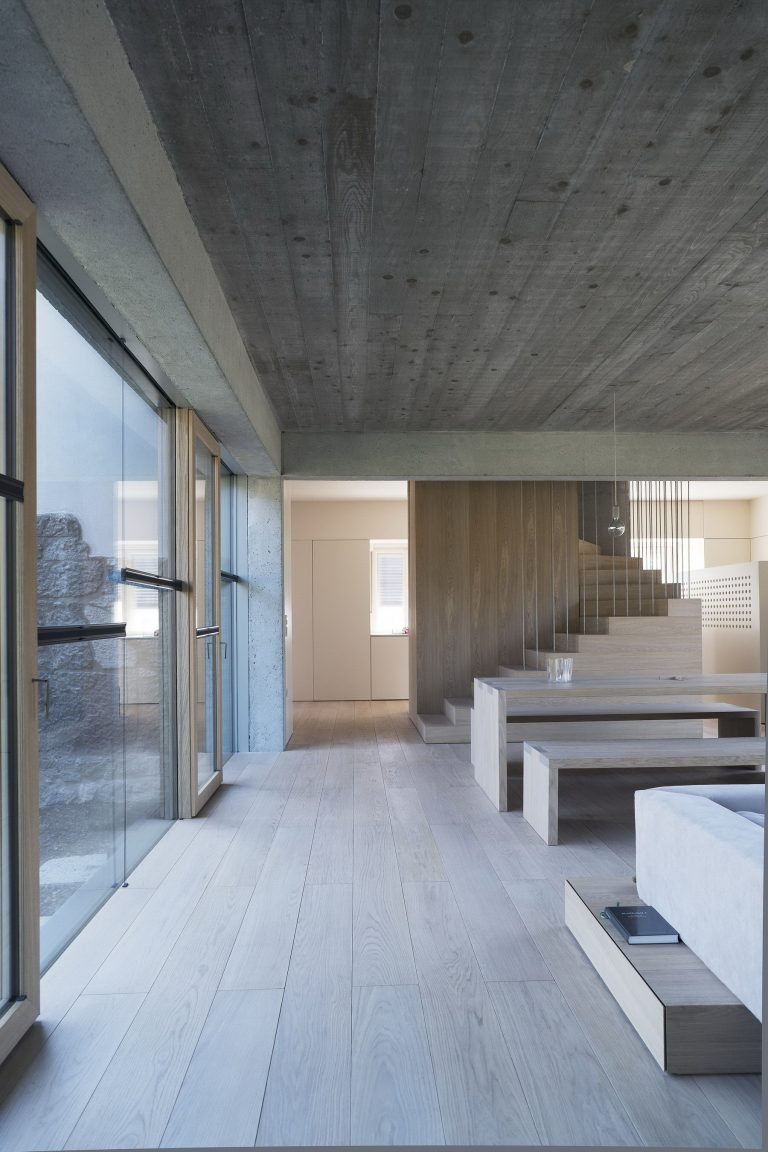 Shoebox House by OFIS Architects | Wowow Home Magazine