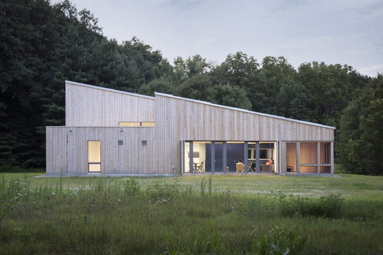 Warren Woods Passive House by GO Logic | Wowow Home Magazine