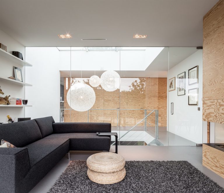 Villa V by Paul de Ruiter Architects | Wowow Home Magazine