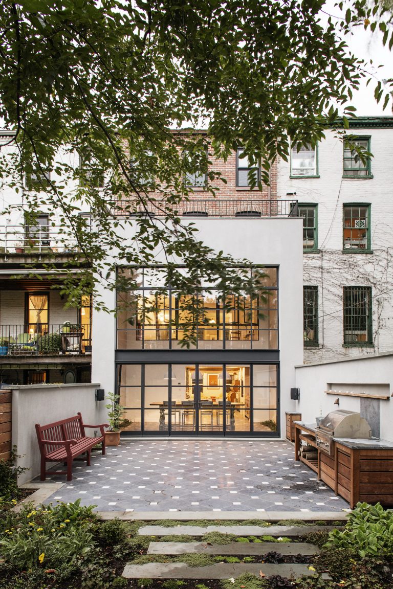 Cumberland Street Townhouse by Elizabeth Roberts Architecture and ...