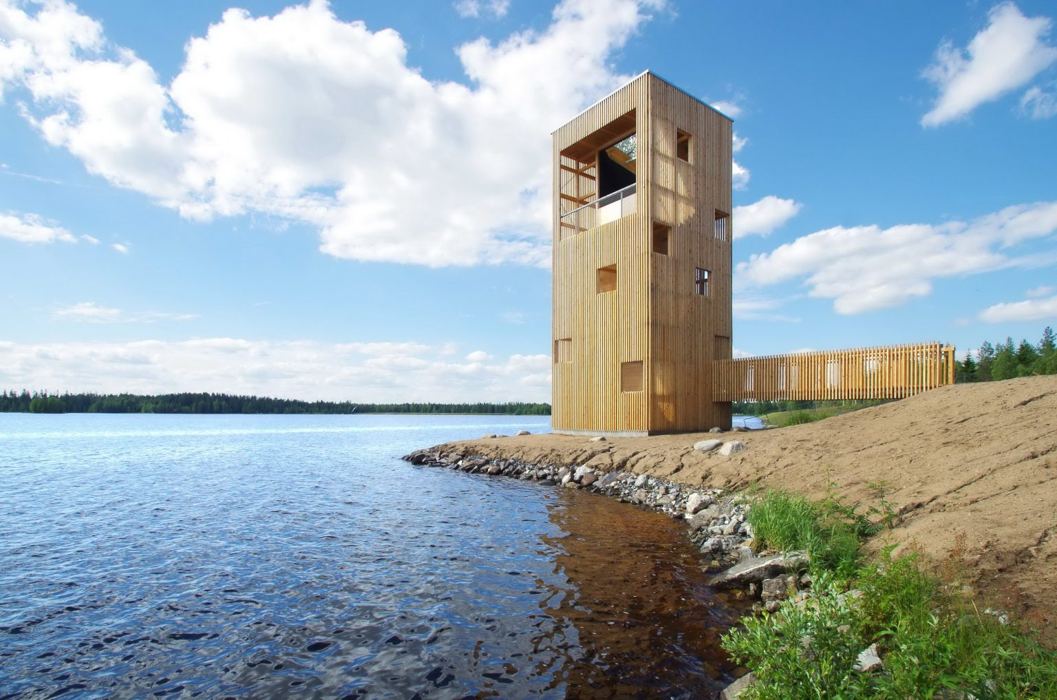 Periscope Tower by OOPEAA | Wowow Home Magazine