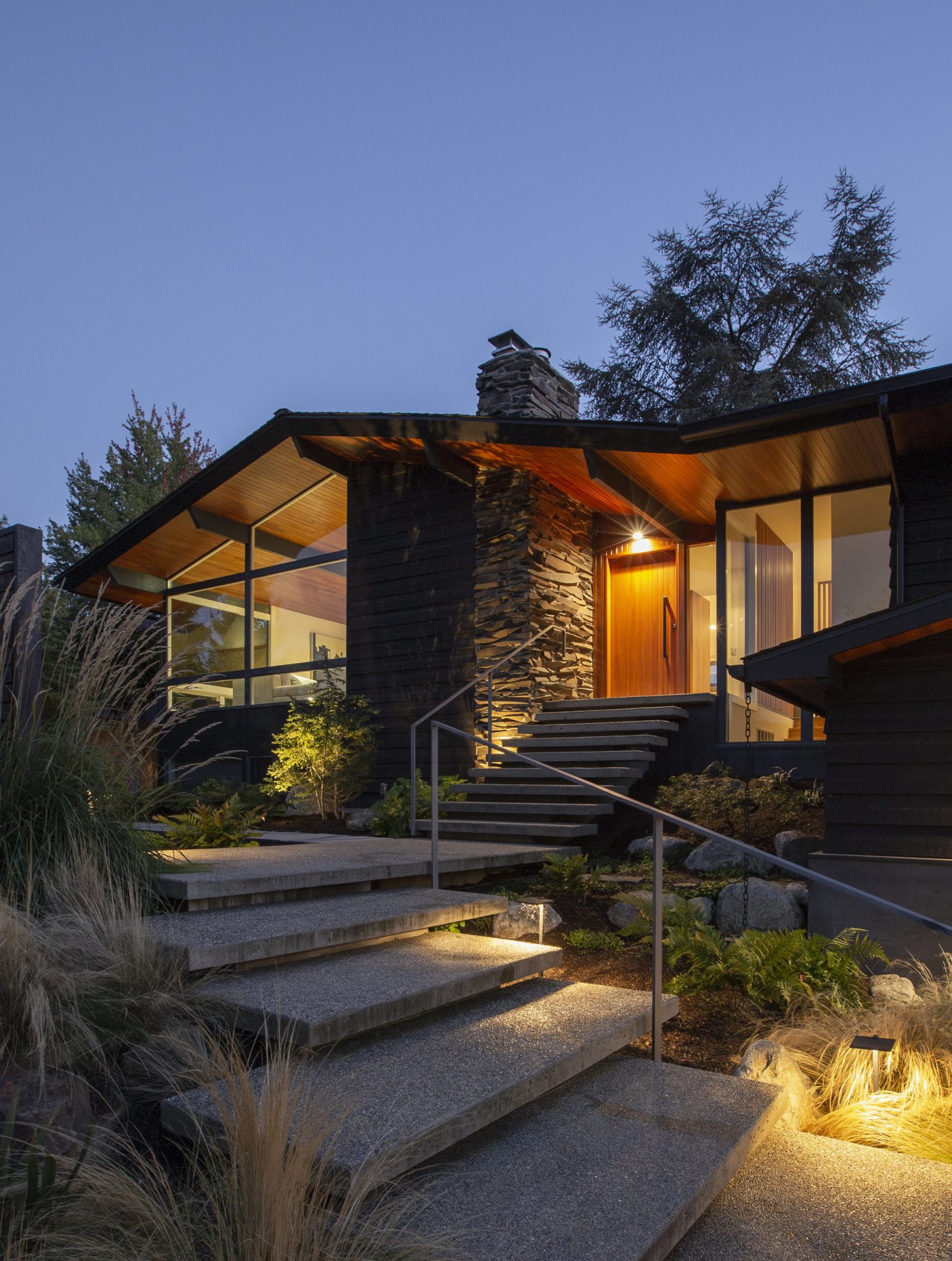 Madison Park Ranch House by SHED Architecture & Design | Wowow Home Magazine