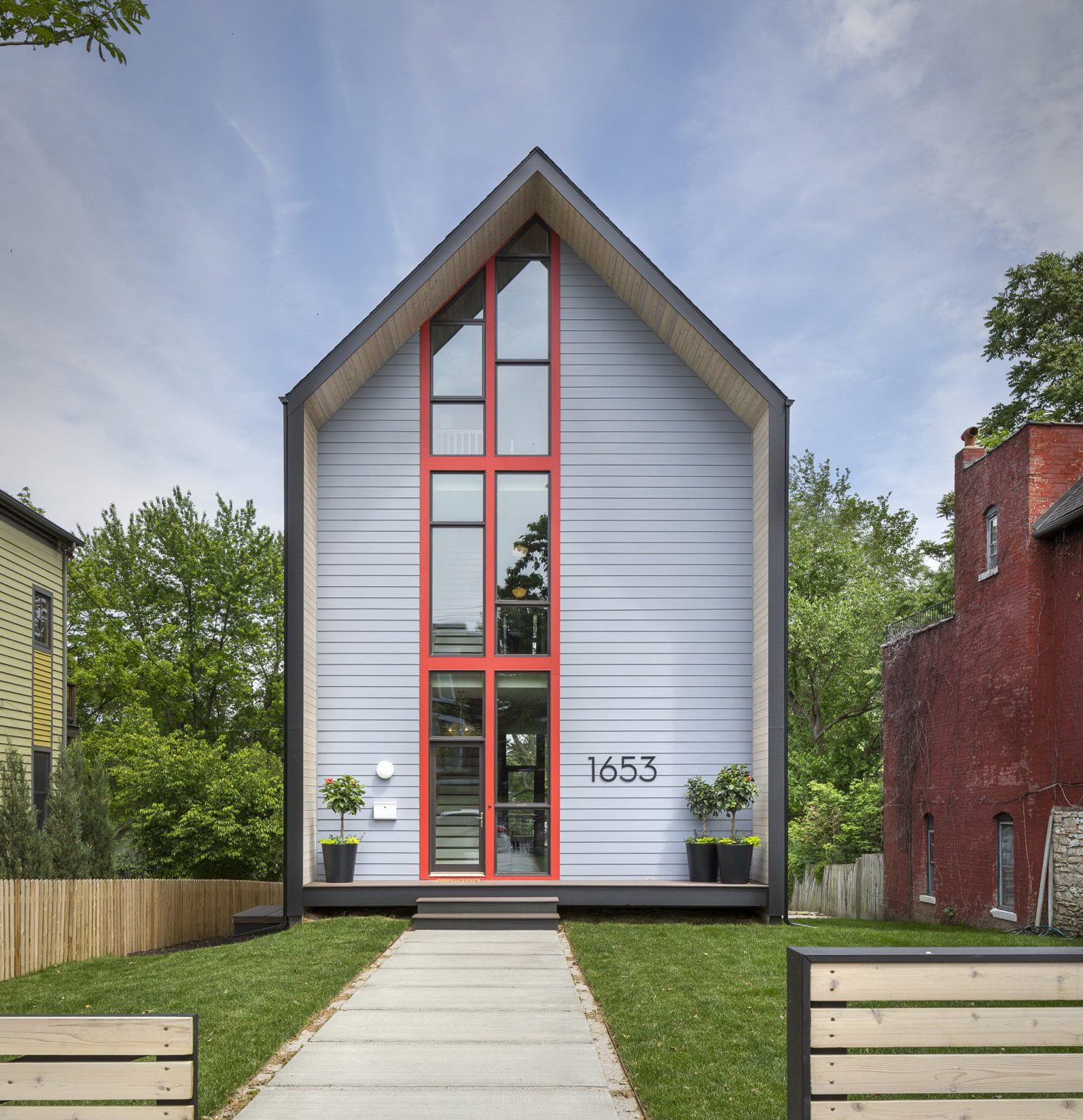 Split Box House by DiG Architects | Wowow Home Magazine