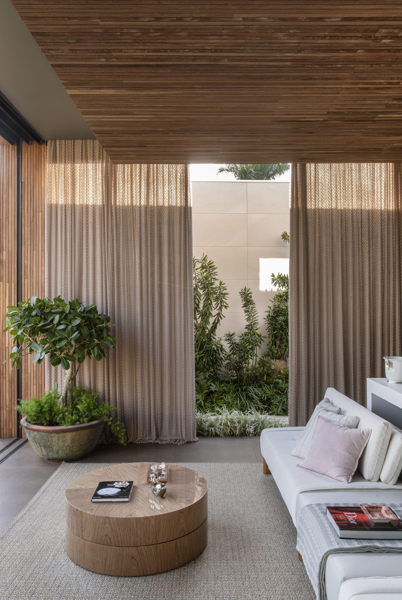 Loft da Alma Feminina by Simone Pedreschi Arquitetura | Wowow Home Magazine