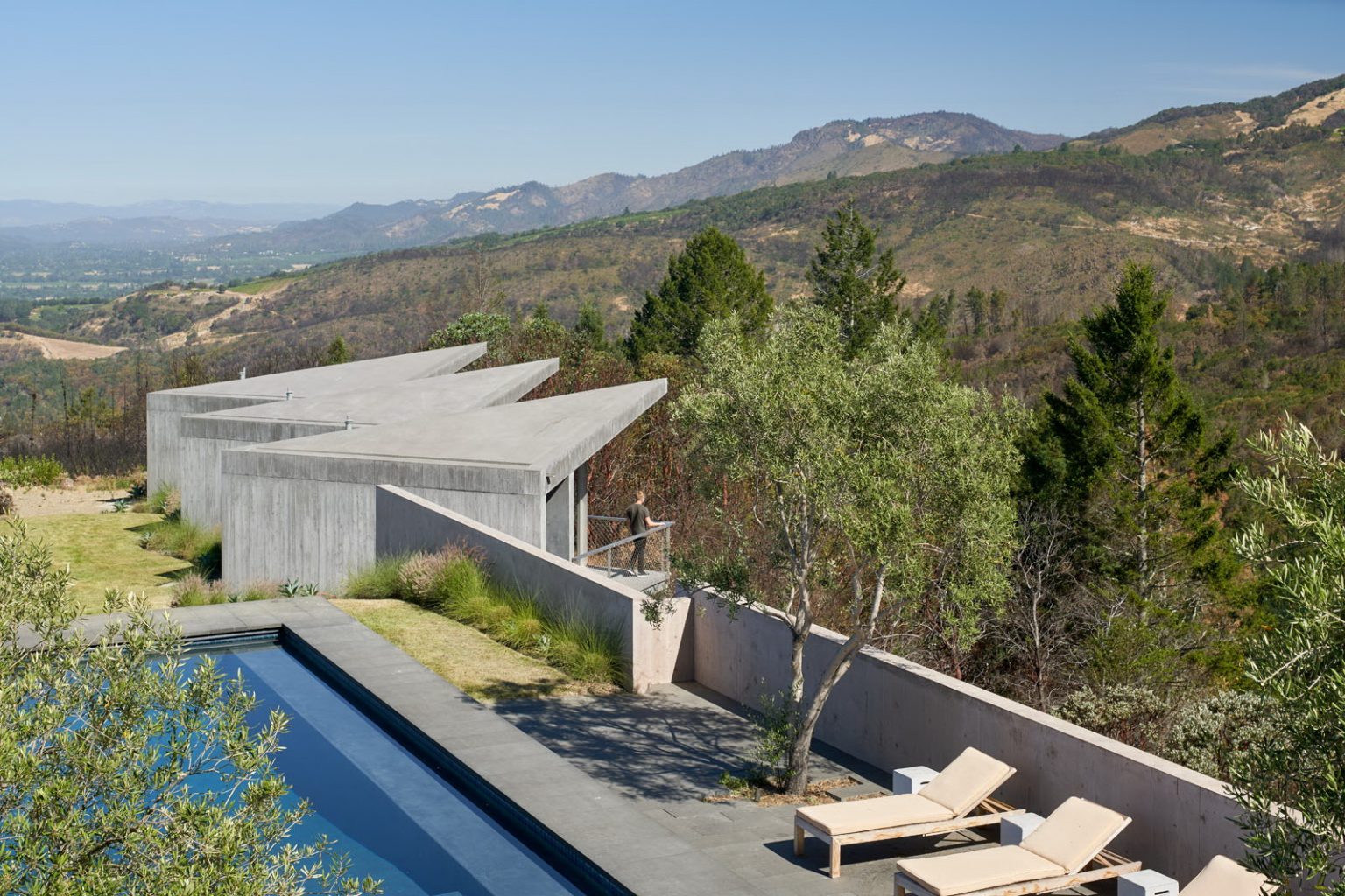 House LLP by Alventosa Morell Arquitectes | Wowow Home Magazine