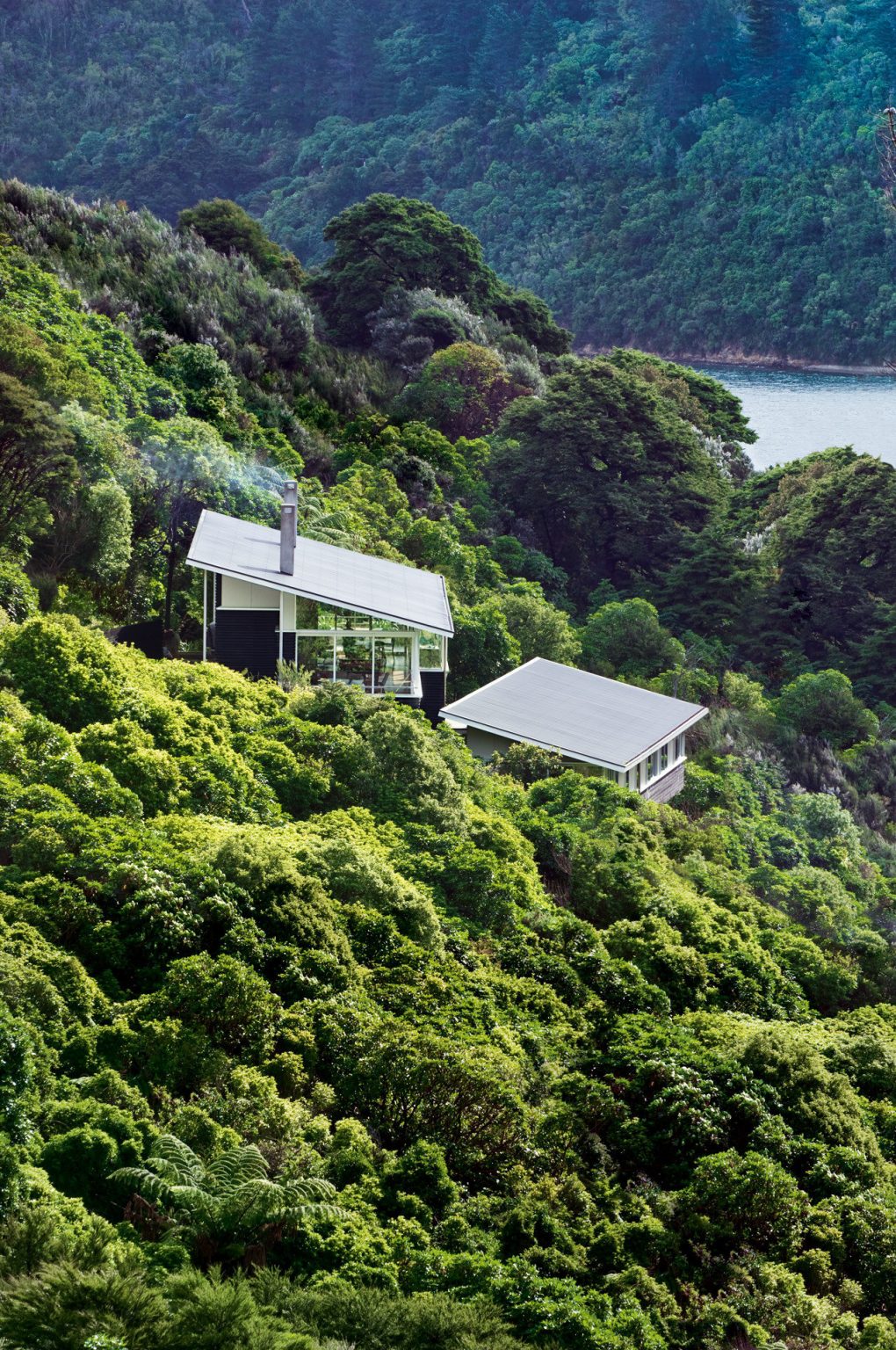 Apple Bay House by Parsonson Architects | Wowow Home Magazine