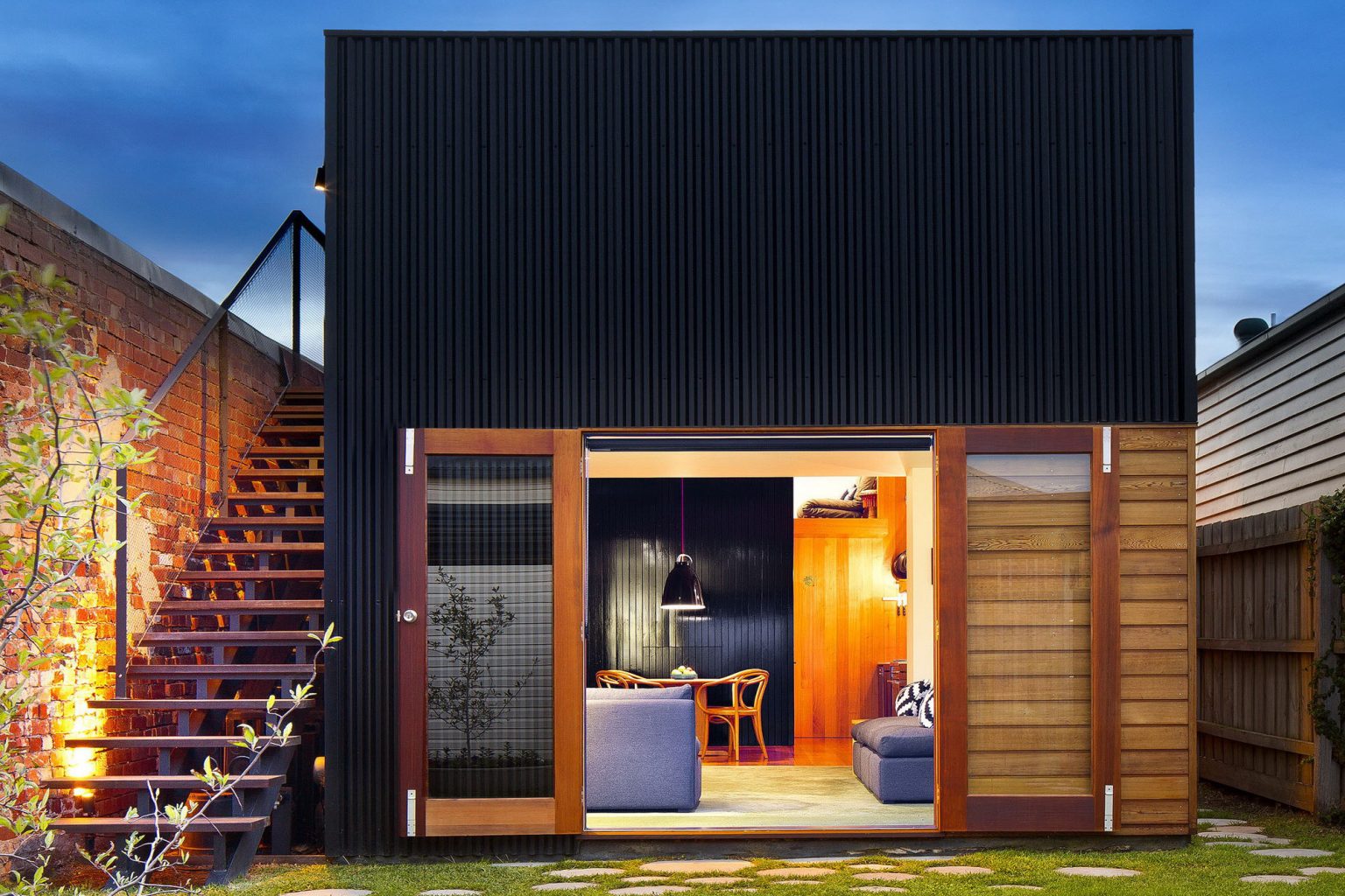 Origami House | Home with an Origami-Like Roof | Wowow Home Magazine