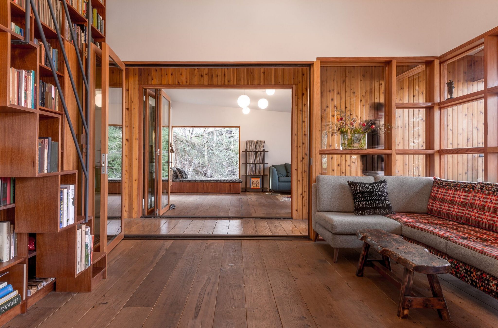 House in Trees by Anonymous Architects | Wowow Home Magazine