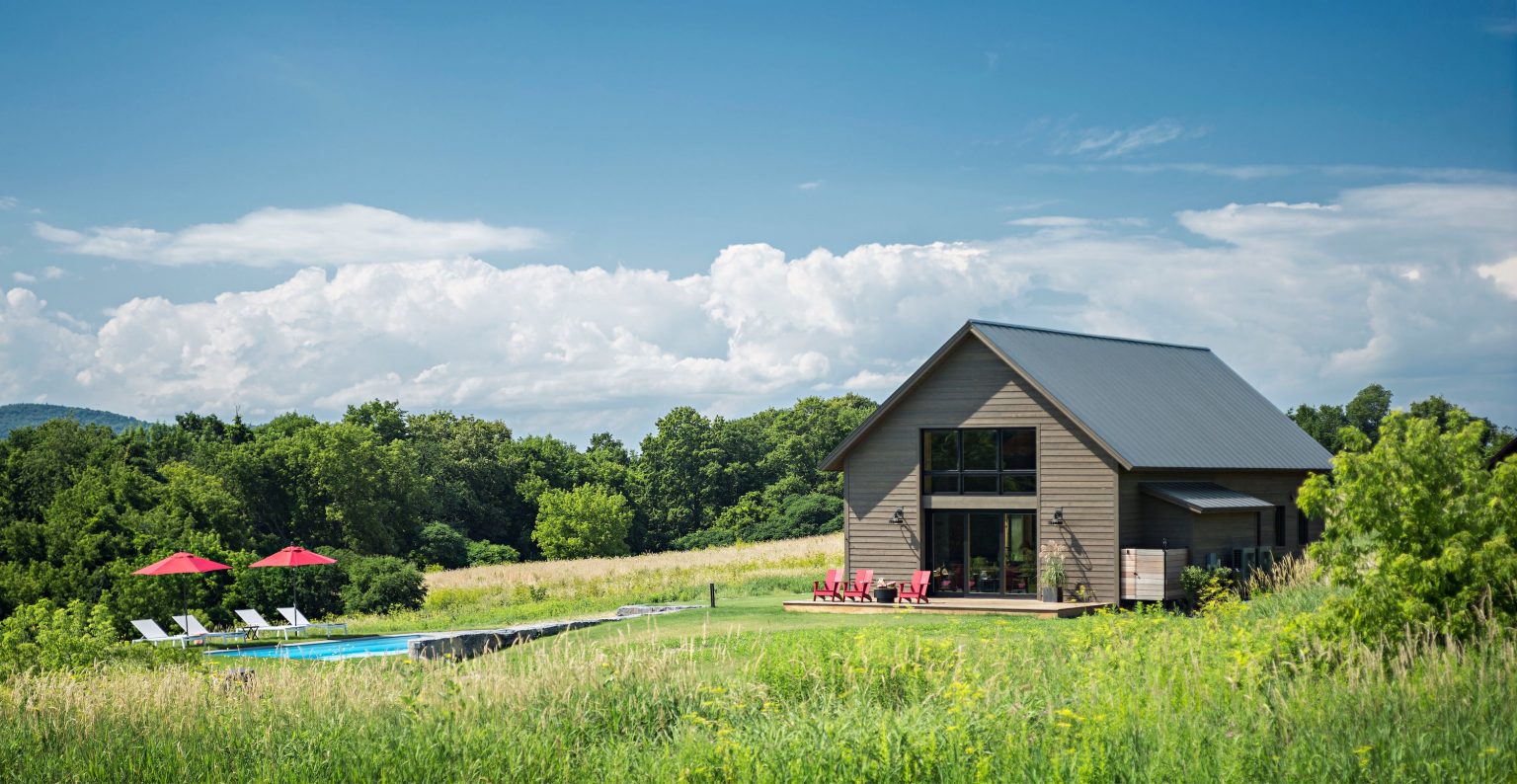 Vermont Modern Barn by Joan Heaton Architects | Wowow Home Magazine