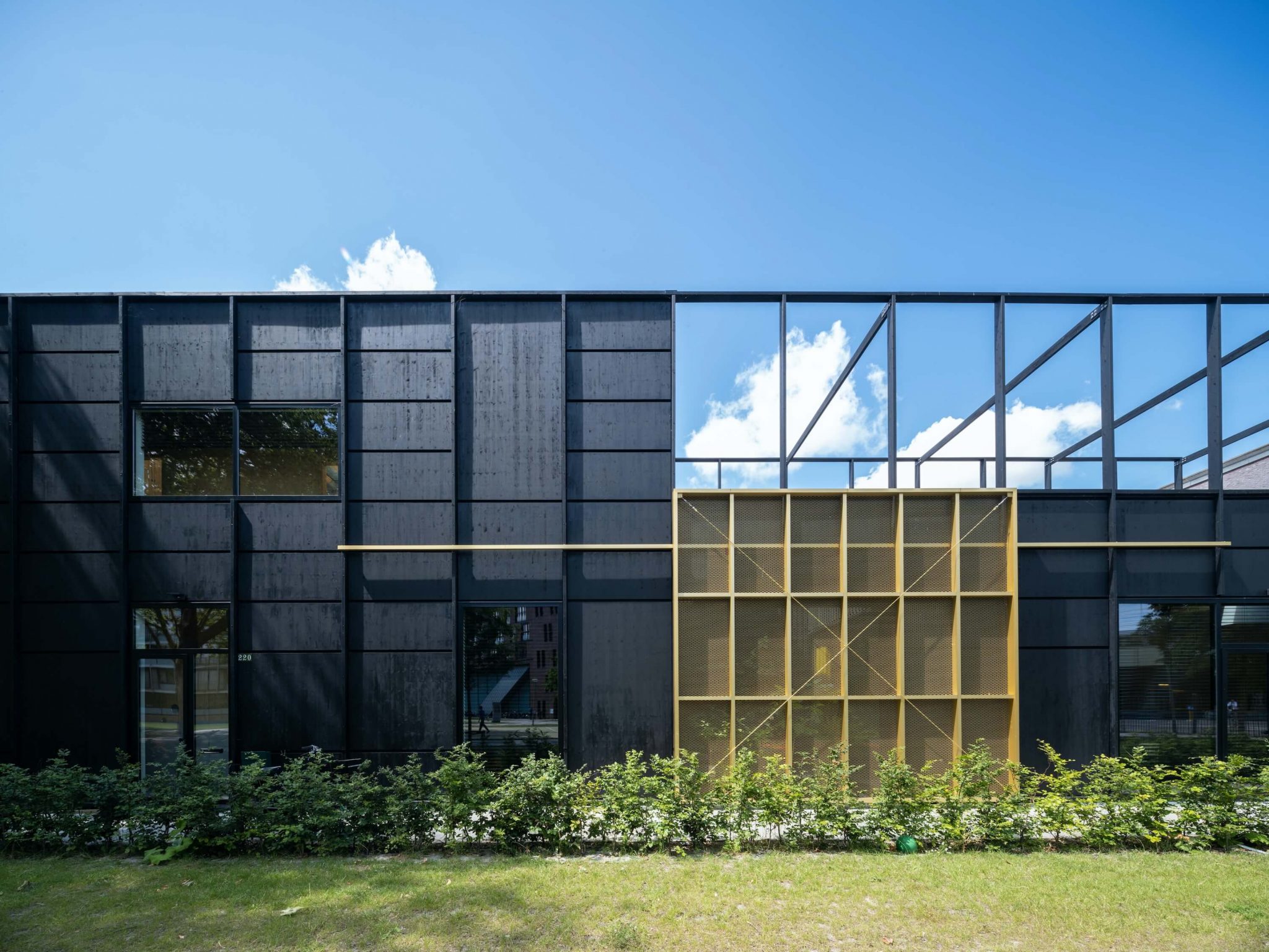 House M&M by NEXT architects | Wowow Home Magazine