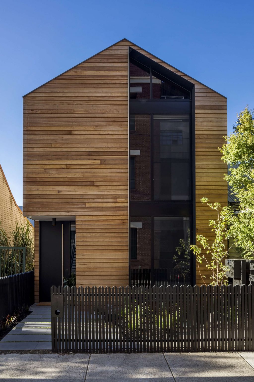 T2 Residence by fyc architects | Wowow Home Magazine