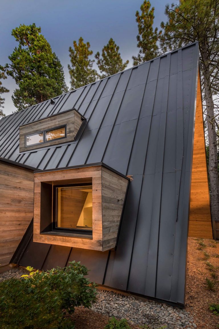 Mountain-Style A-Frame Cabin by Todd Gordon Mather Architect | Wowow ...