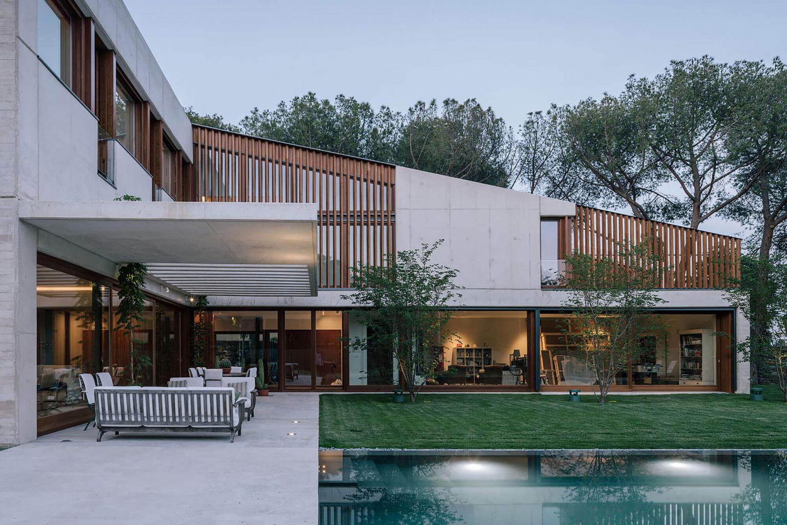 Urban Cottage by CoLab Architecture | Wowow Home Magazine