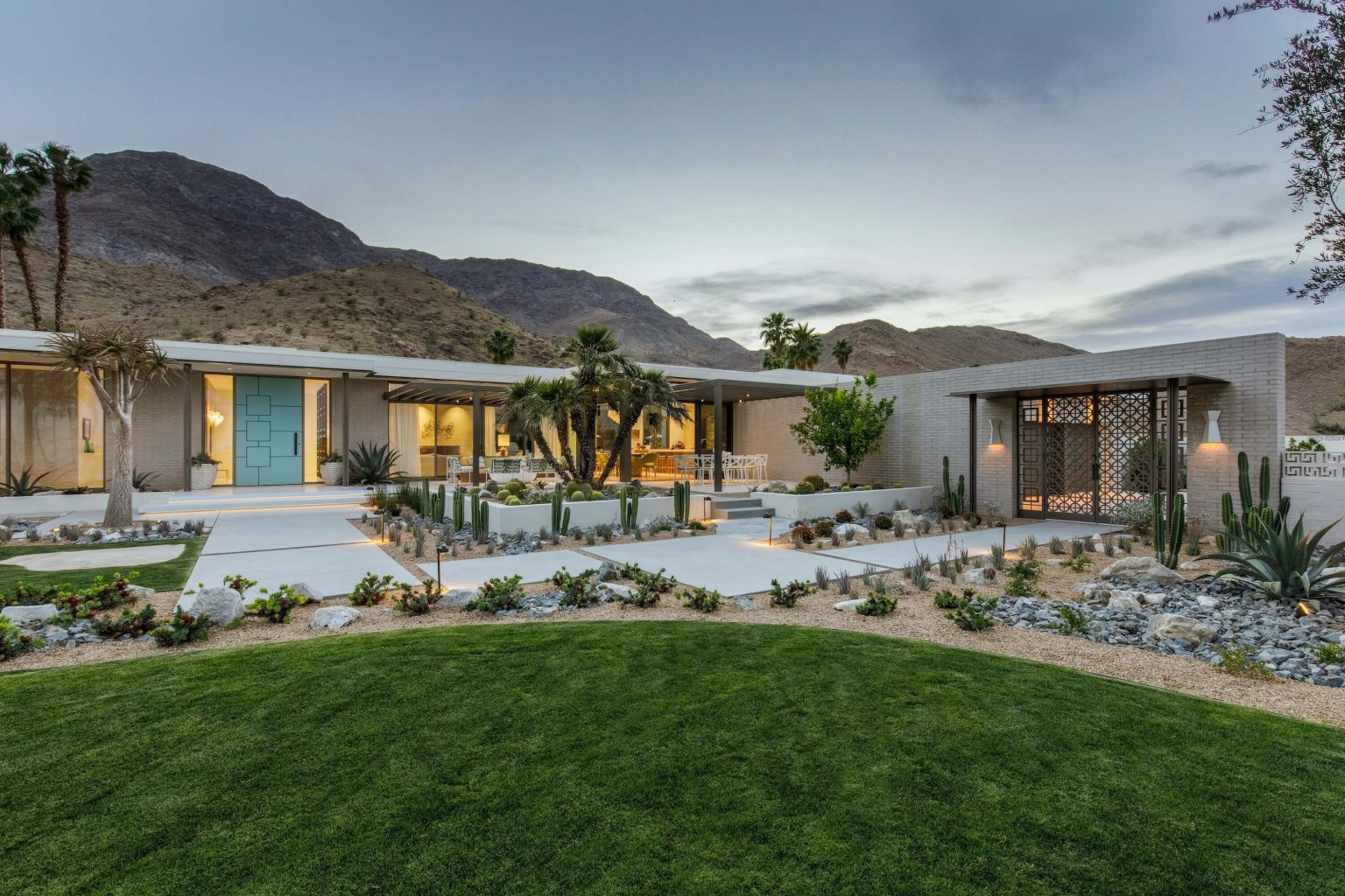 Thunderbird Heights Residence by Stuart Silk Architects | Wowow Home ...