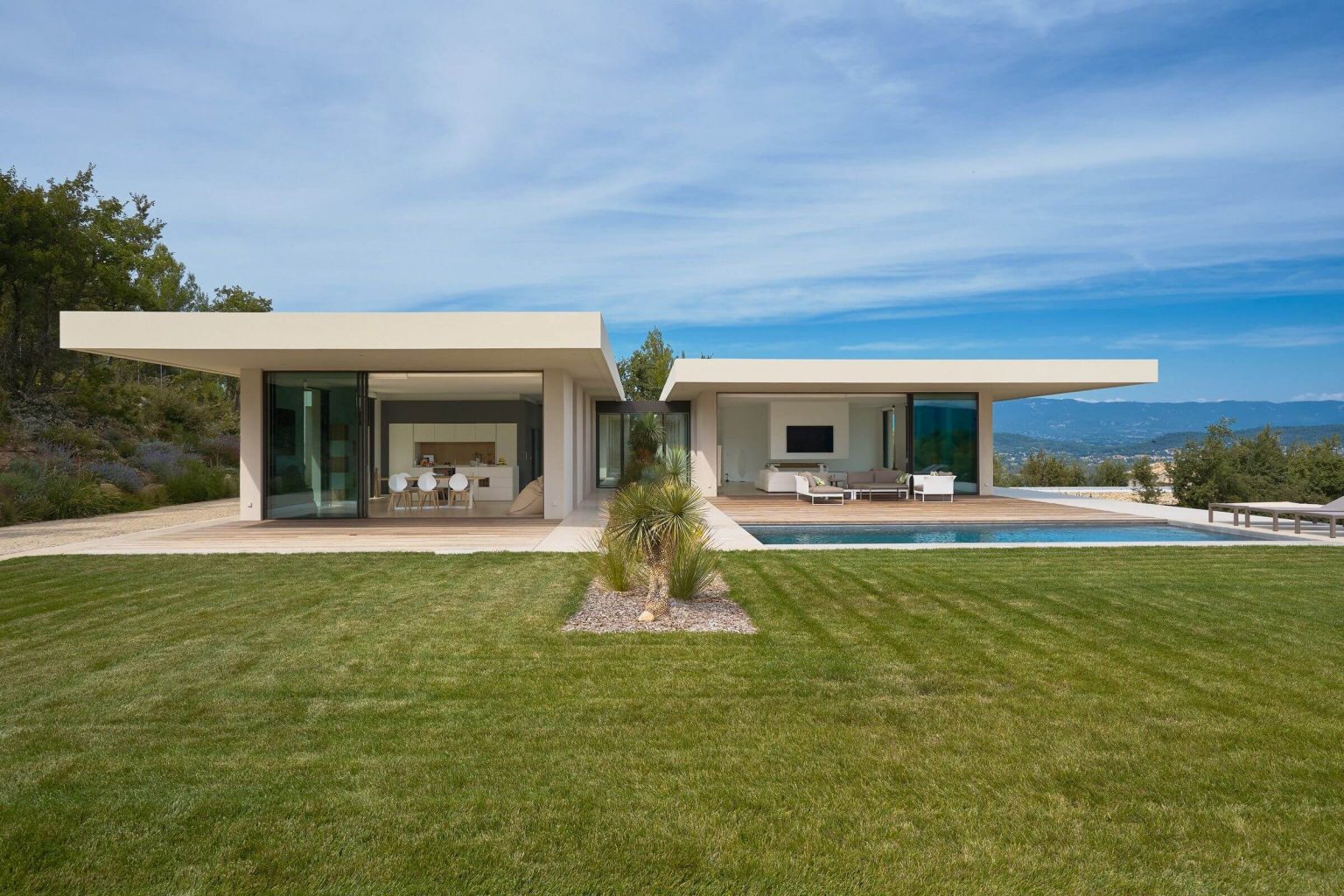 MaisonP by PietriArchitectes | Wowow Home Magazine