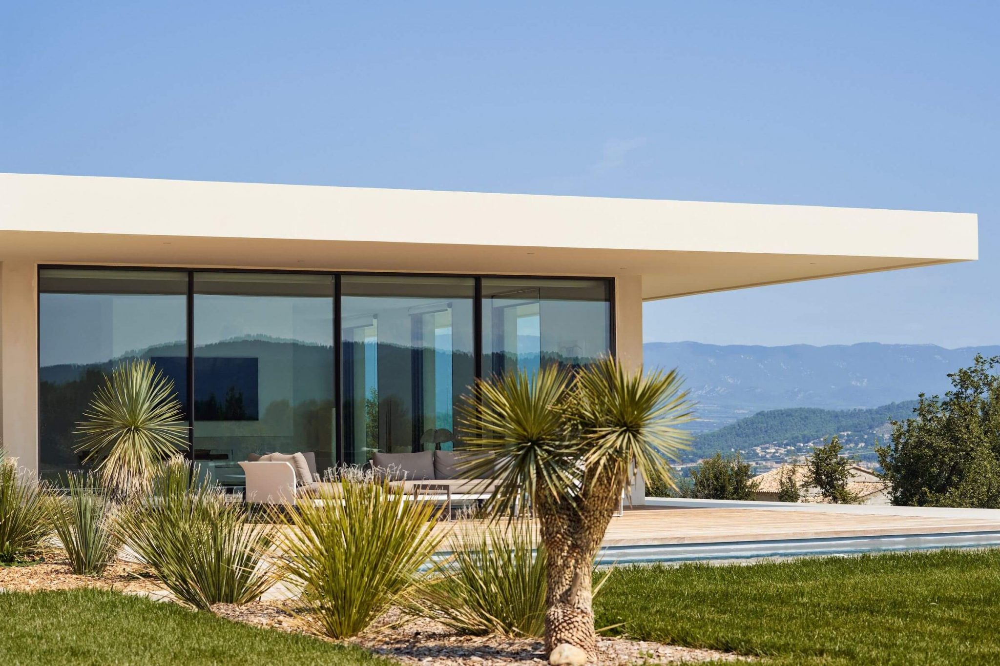 MaisonP by PietriArchitectes | Wowow Home Magazine