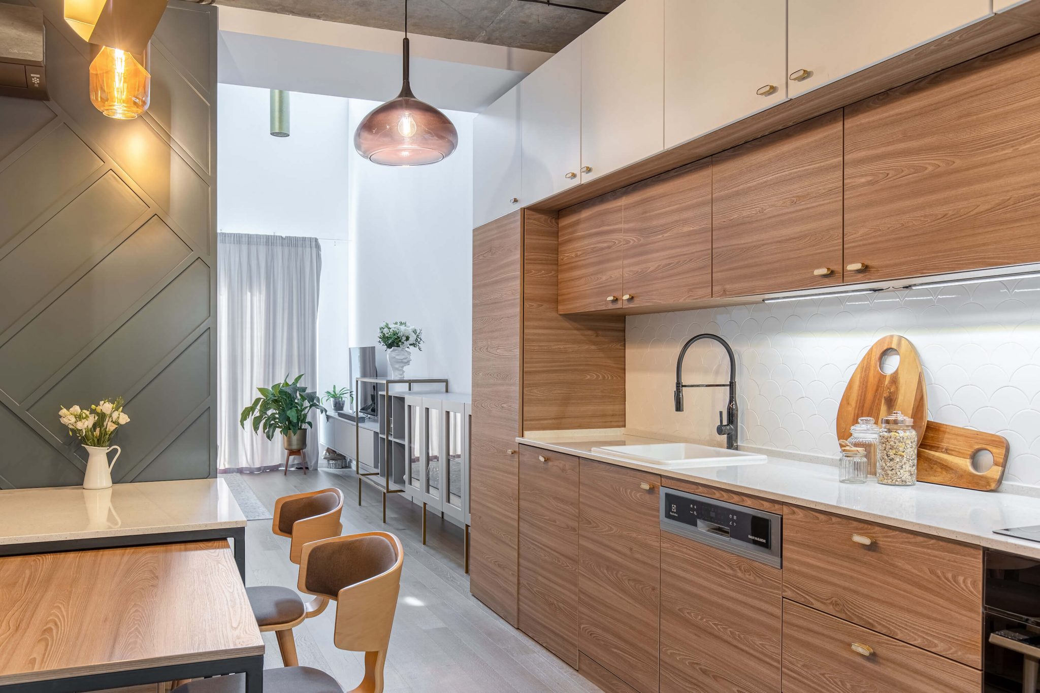 RA Duplex Apartment by 441 Design Studio | Wowow Home Magazine