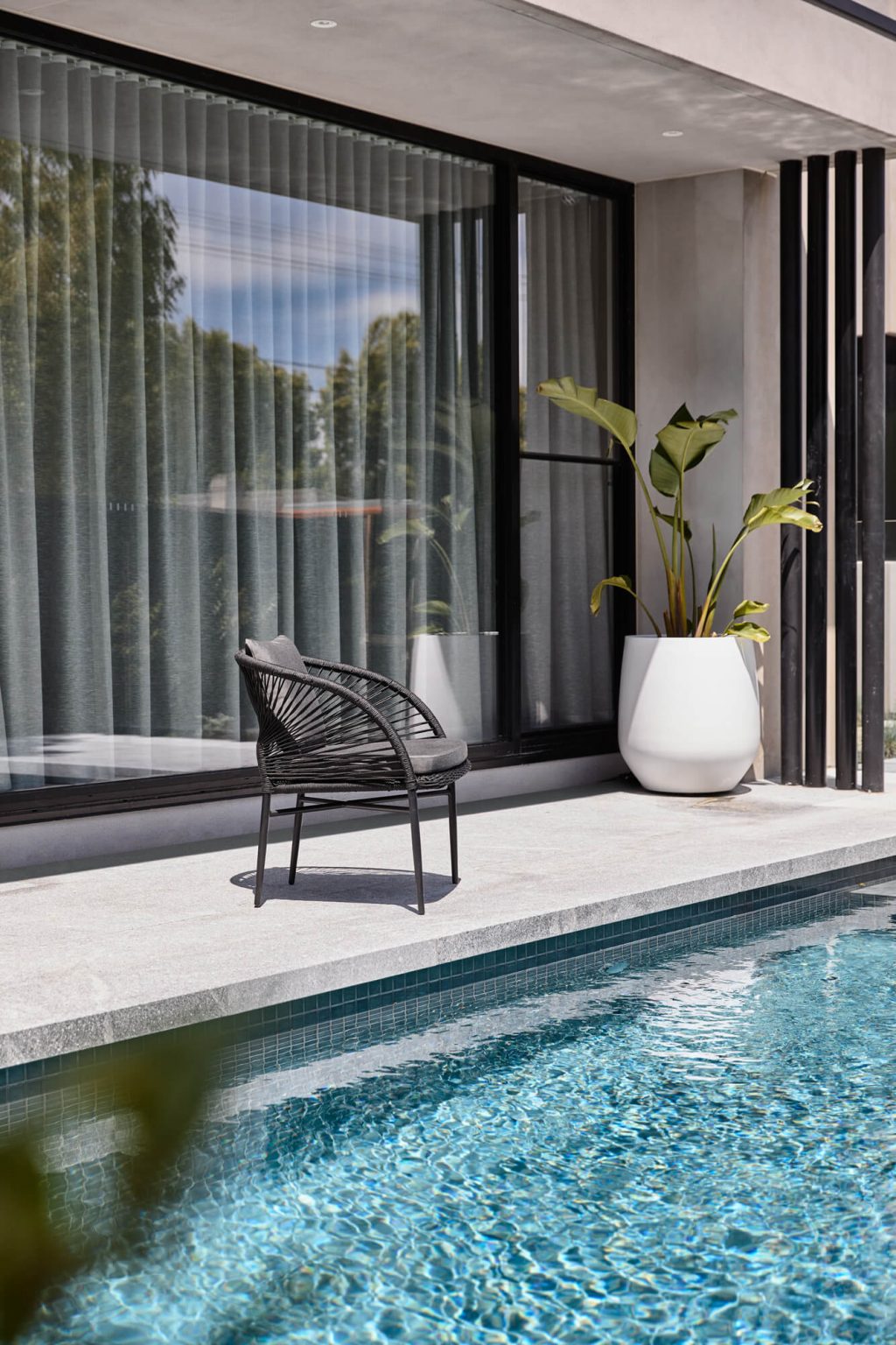 Brighton 7 by InForm | Wowow Home Magazine