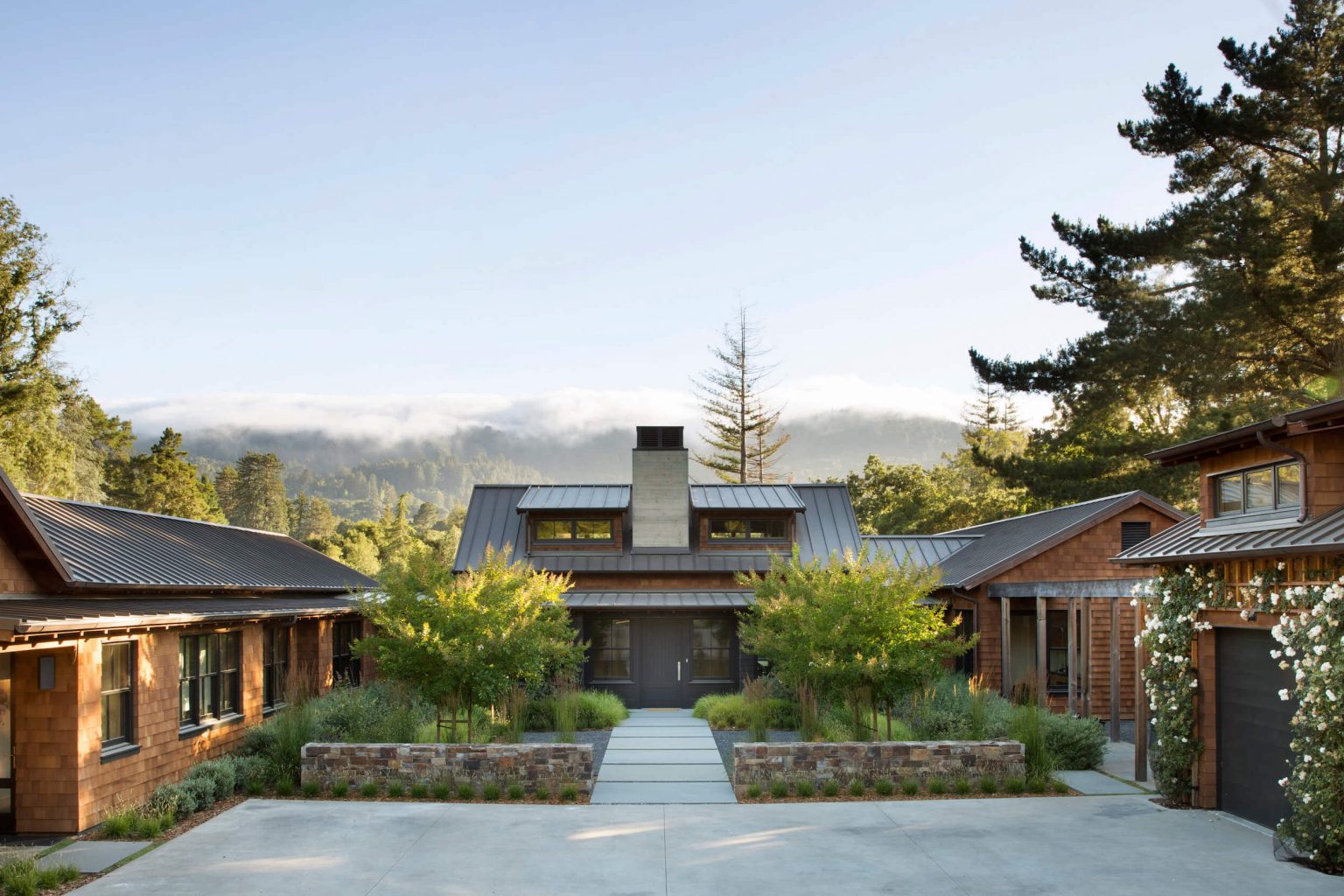 Skyline House by Lachlan Shepherd Architects | Wowow Home Magazine